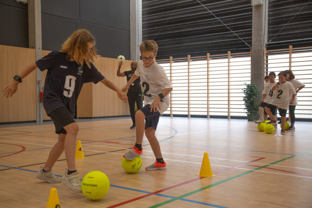 Un hall inclusif à Ghlin : du sport pour tous au CPESM. | Portail ...